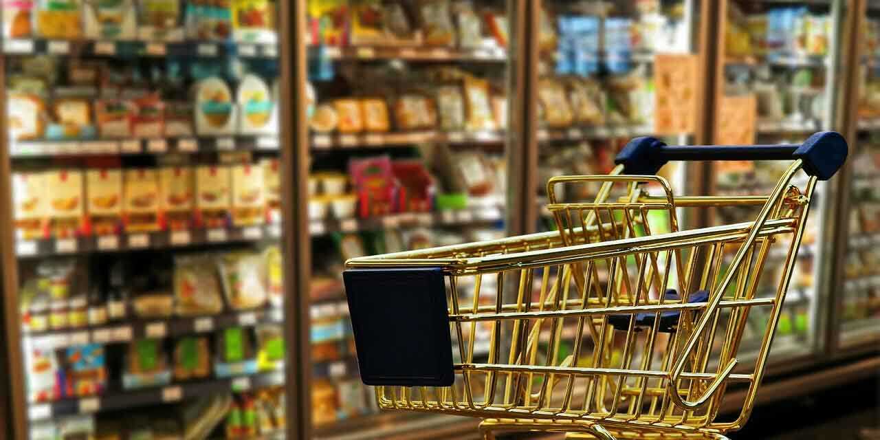 Sustainable and Green Consumption: A Guide to Living Responsibly ...